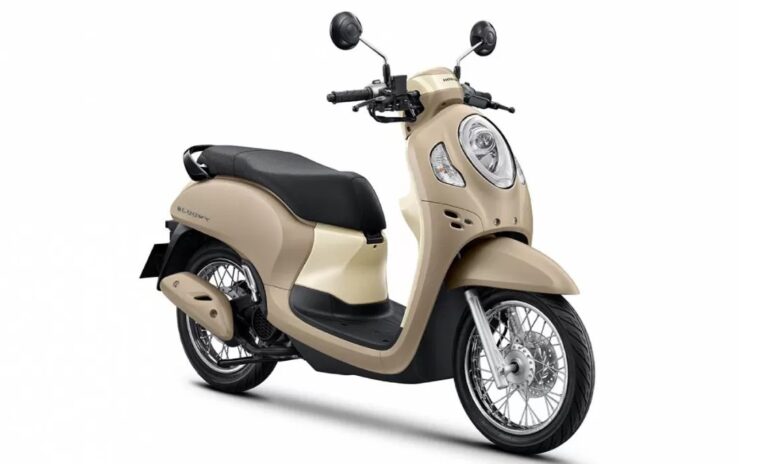 Daftar Pajak Honda Scoopy Per Tahunnya, Produksi 2010-2025 - Cek E ...
